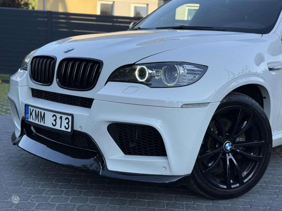 Balts BMW X5 2009 Viļņa, ar dzinēja tilpumu 3.00 L un nobraukumu 297 tūkst. km par 9900 €, foto 25 vietnē AUTOMOTO.COM.LV