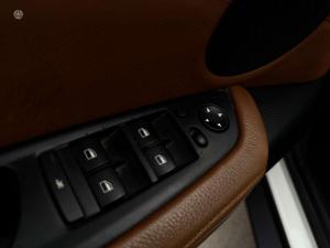 Balts BMW X5 2009 Kauņa, ar dzinēja tilpumu 2.99 L un nobraukumu 342 tūkst. km par 7800 €, foto 10 vietnē AUTOMOTO.COM.LV