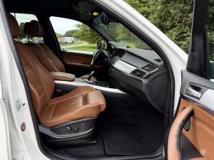 Balts BMW X5 2009 Kauņa, ar dzinēja tilpumu 2.99 L un nobraukumu 342 tūkst. km par 7800 €, foto 14 vietnē AUTOMOTO.COM.LV