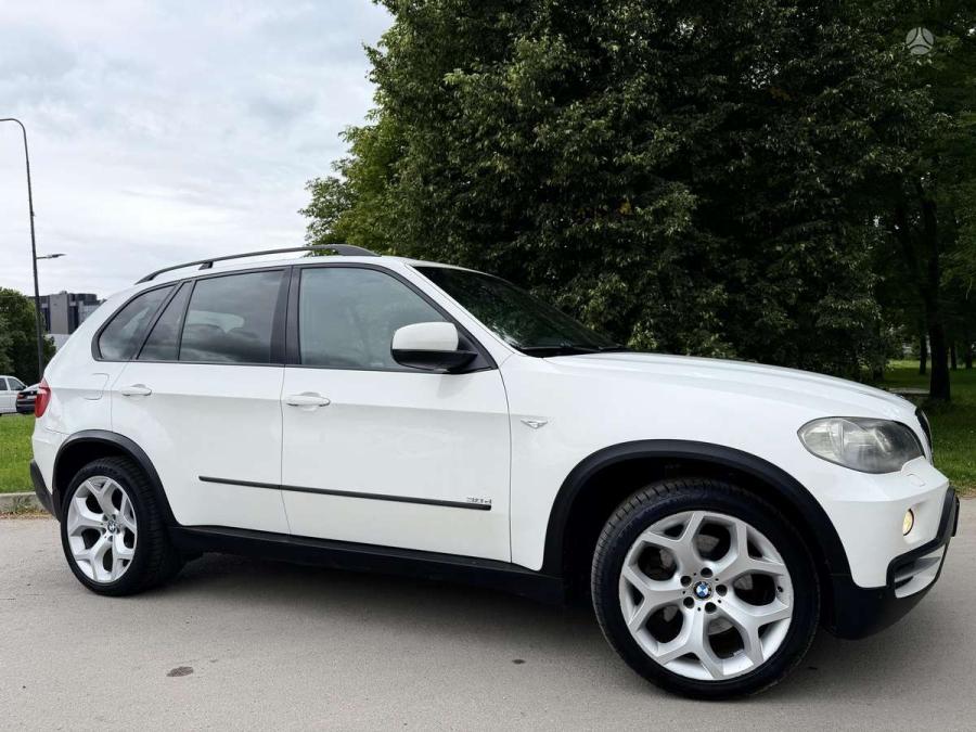 Balts BMW X5 2009 Kauņa, ar dzinēja tilpumu 2.99 L un nobraukumu 342 tūkst. km par 7800 €, foto 18 vietnē AUTOMOTO.COM.LV