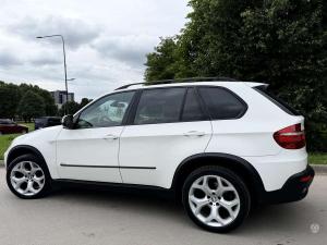 Balts BMW X5 2009 Kauņa, ar dzinēja tilpumu 2.99 L un nobraukumu 342 tūkst. km par 7800 €, foto 19 vietnē AUTOMOTO.COM.LV