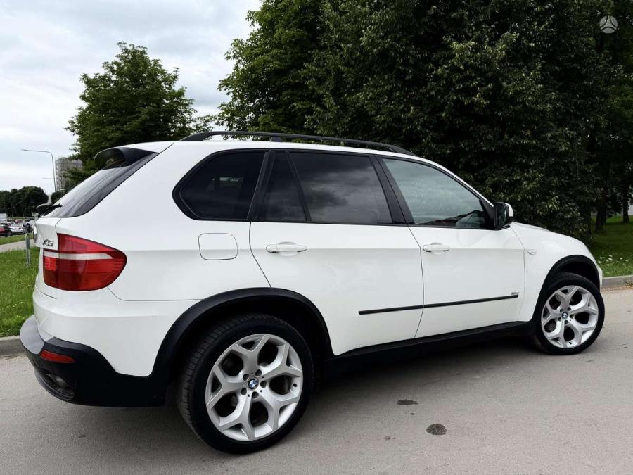 Balts BMW X5 2009 Kauņa, ar dzinēja tilpumu 2.99 L un nobraukumu 342 tūkst. km par 7800 €, foto 20 vietnē AUTOMOTO.COM.LV