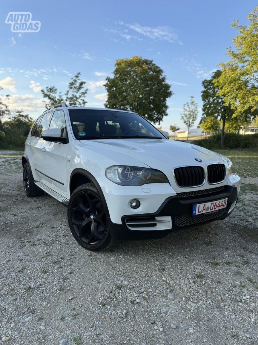 Balts BMW X5 2009 Marijampole, ar dzinēja tilpumu 3.00 L un nobraukumu 332 tūkst. km par 6900 €, foto 5 vietnē AUTOMOTO.COM.LV