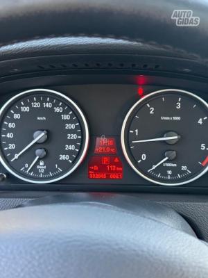 Balts BMW X5 2009 Marijampole, ar dzinēja tilpumu 3.00 L un nobraukumu 332 tūkst. km par 6900 €, foto 15 vietnē AUTOMOTO.COM.LV