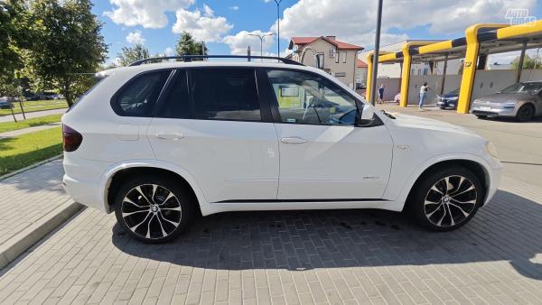 Белый БМВ Х5 2009 в Каунас, объемом двигателя 3.00 л и пробегом 326 тыс. км за 7800 €, фото 5 на AUTOMOTO.COM.LV