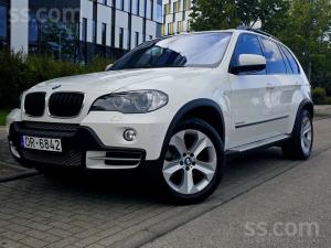 White BMW X5 2009 in Riga, with an engine capacity of 3.00 L and mileage of 358 thousand km for 8400 €, photo  on AUTOMOTO.COM.LV