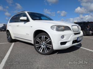 Balts BMW X5 2009 Tallina, ar dzinēja tilpumu 3.00 L un nobraukumu 281 tūkst. km par 10999 €, foto  vietnē AUTOMOTO.COM.LV