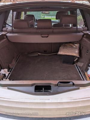 Balts BMW X5 2009 Tallina, ar dzinēja tilpumu 3.00 L un nobraukumu 281 tūkst. km par 10999 €, foto 10 vietnē AUTOMOTO.COM.LV