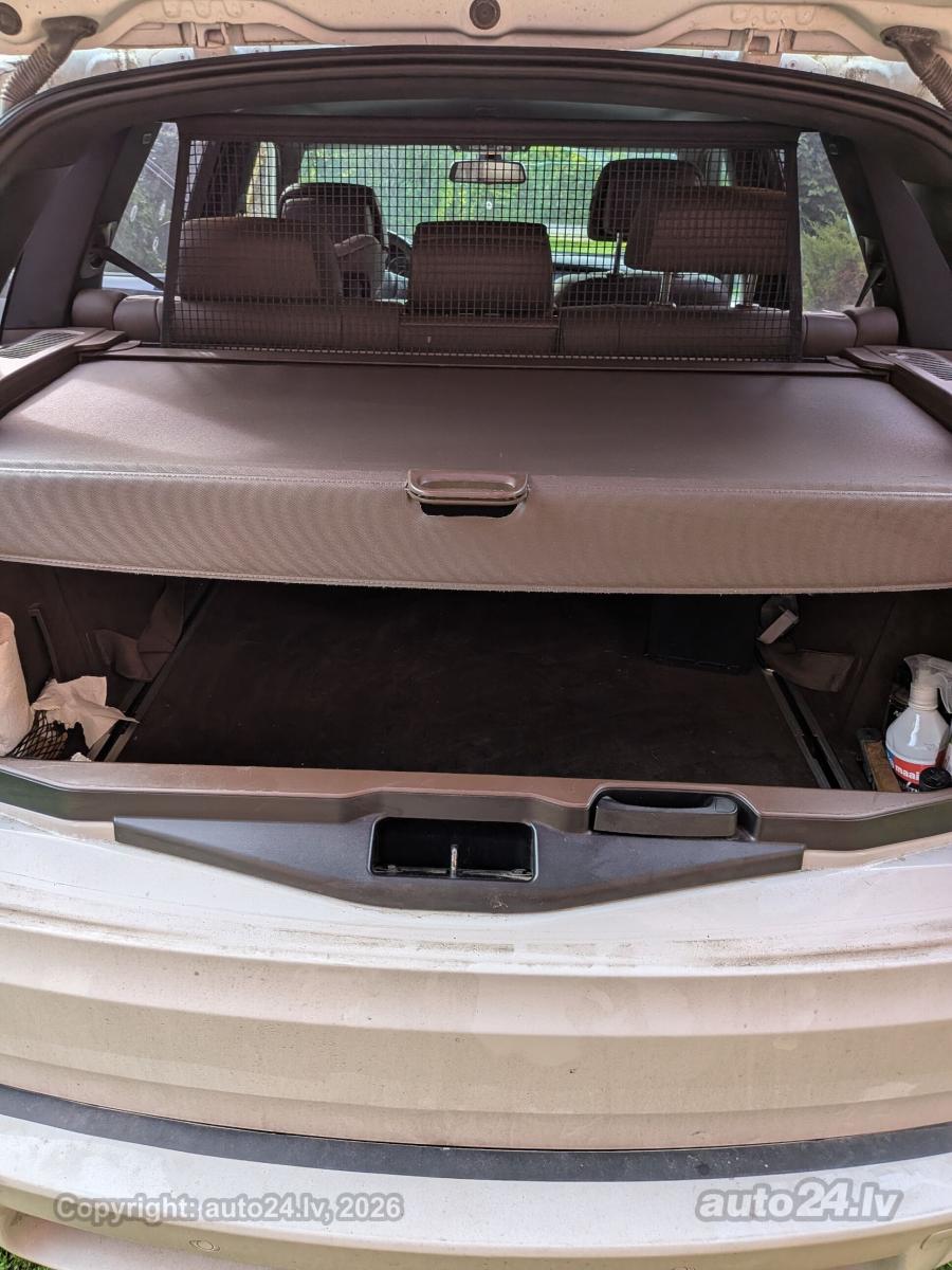 Balts BMW X5 2009 Tallina, ar dzinēja tilpumu 3.00 L un nobraukumu 281 tūkst. km par 10999 €, foto 11 vietnē AUTOMOTO.COM.LV