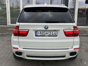 White BMW X5 2009 in Vilnius, with an engine capacity of 2.99 L and mileage of 336 thousand km for 6700 €, photo 6 on AUTOMOTO.COM.LV