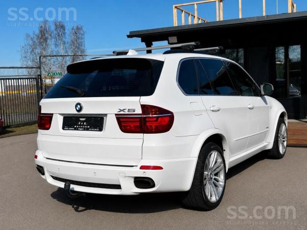 Balts BMW X5 2010 Rīga, ar dzinēja tilpumu 3.00 L un nobraukumu 280 tūkst. km par 12900 €, foto 9 vietnē AUTOMOTO.COM.LV