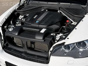 Balts BMW X5 2010 Rīga, ar dzinēja tilpumu 3.00 L un nobraukumu 280 tūkst. km par 12900 €, foto 11 vietnē AUTOMOTO.COM.LV