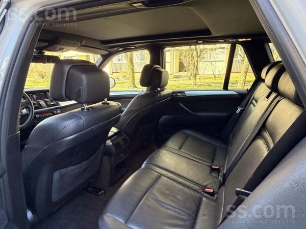Balts BMW X5 2010 Liepāja, ar dzinēja tilpumu 3.00 L un nobraukumu 262 tūkst. km par 10500 €, foto 8 vietnē AUTOMOTO.COM.LV
