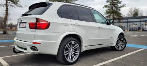 Balts BMW X5 2010 Rīga, ar dzinēja tilpumu 3.00 L un nobraukumu 289 tūkst. km par 13500 €, foto 8 vietnē AUTOMOTO.COM.LV