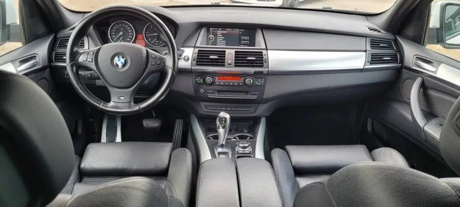 Balts BMW X5 2010 Rīga, ar dzinēja tilpumu 3.00 L un nobraukumu 289 tūkst. km par 13500 €, foto 18 vietnē AUTOMOTO.COM.LV