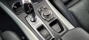 Balts BMW X5 2010 Rīga, ar dzinēja tilpumu 3.00 L un nobraukumu 289 tūkst. km par 13500 €, foto 27 vietnē AUTOMOTO.COM.LV