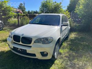 Белый БМВ Х5 2010 в Добеле, объемом двигателя 3.00 л и пробегом 326 тыс. км за 5990 €, фото  на AUTOMOTO.COM.LV