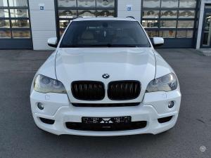 White BMW X5 2010 in Kaunas, with an engine capacity of 3.00 L and mileage of 354 thousand km for 7800 €, photo  on AUTOMOTO.COM.LV
