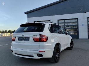 White BMW X5 2010 in Kaunas, with an engine capacity of 3.00 L and mileage of 354 thousand km for 7800 €, photo 11 on AUTOMOTO.COM.LV