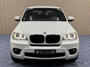 Balts BMW X5 2010 Marijampole, ar dzinēja tilpumu 2.99 L un nobraukumu 240 tūkst. km par 10800 €, foto 5 vietnē AUTOMOTO.COM.LV