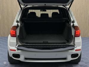 Balts BMW X5 2010 Marijampole, ar dzinēja tilpumu 2.99 L un nobraukumu 240 tūkst. km par 10800 €, foto 14 vietnē AUTOMOTO.COM.LV