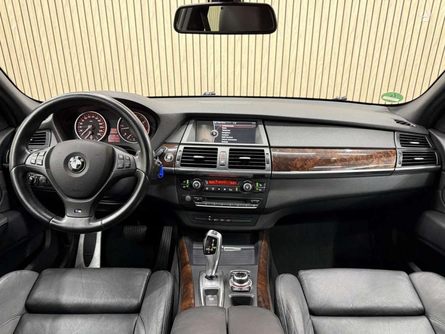 Balts BMW X5 2010 Marijampole, ar dzinēja tilpumu 2.99 L un nobraukumu 240 tūkst. km par 10800 €, foto 21 vietnē AUTOMOTO.COM.LV