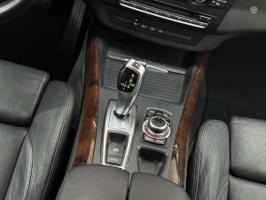 Balts BMW X5 2010 Marijampole, ar dzinēja tilpumu 2.99 L un nobraukumu 240 tūkst. km par 10800 €, foto 30 vietnē AUTOMOTO.COM.LV