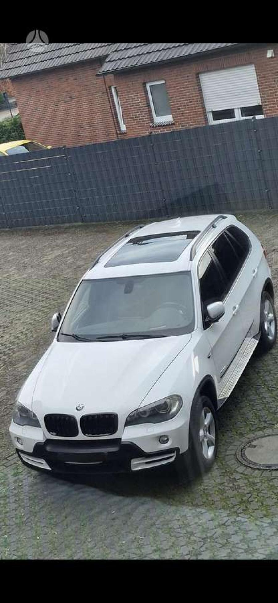 Balts BMW X5 2010 Klaipėda, ar dzinēja tilpumu 2.99 L un nobraukumu 358 tūkst. km par 11400 €, foto 4 vietnē AUTOMOTO.COM.LV