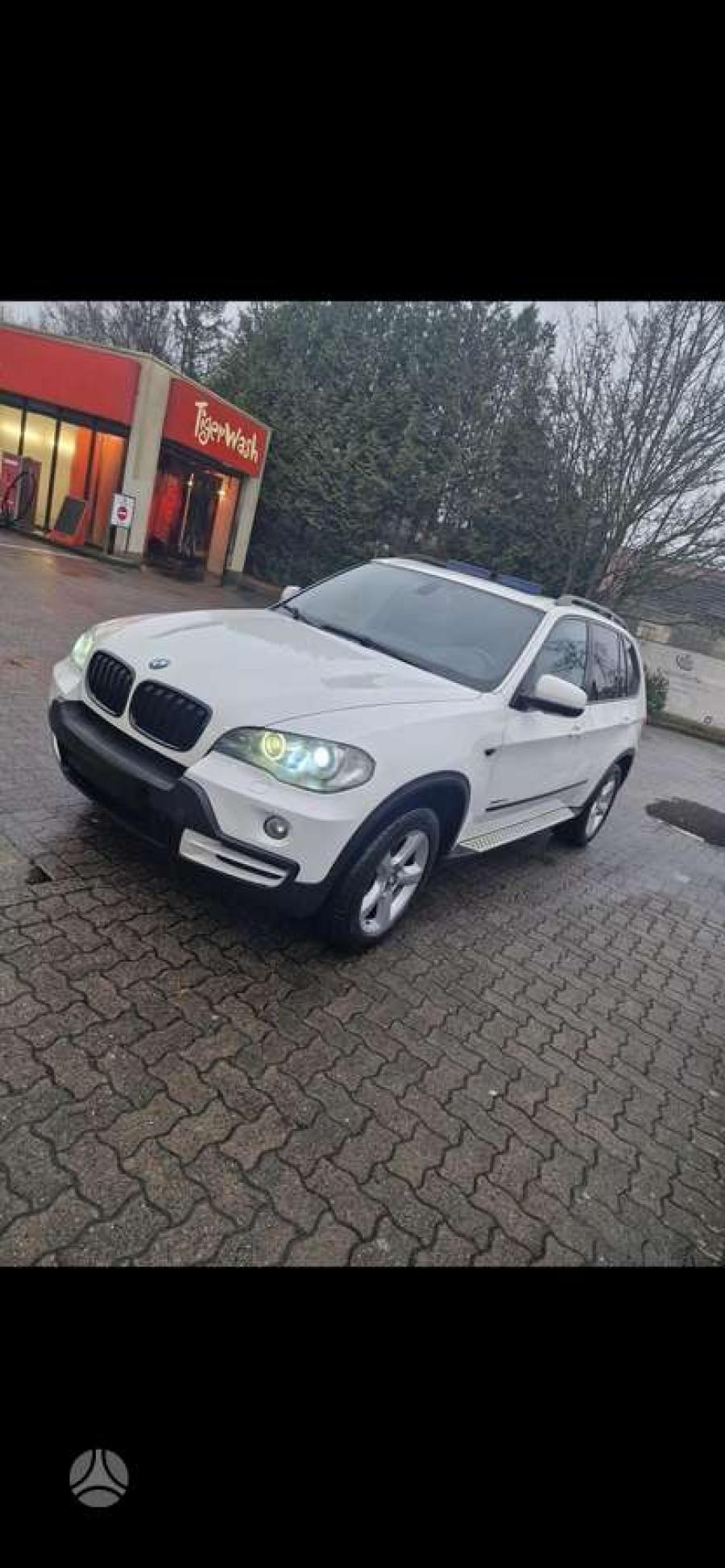 Balts BMW X5 2010 Klaipėda, ar dzinēja tilpumu 2.99 L un nobraukumu 358 tūkst. km par 11400 €, foto 5 vietnē AUTOMOTO.COM.LV
