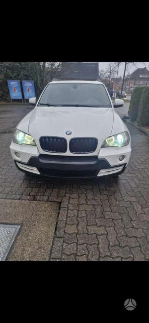 Balts BMW X5 2010 Klaipėda, ar dzinēja tilpumu 2.99 L un nobraukumu 358 tūkst. km par 11400 €, foto 7 vietnē AUTOMOTO.COM.LV