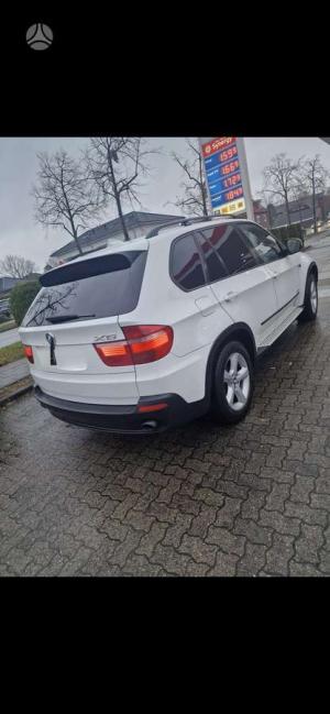 Balts BMW X5 2010 Klaipėda, ar dzinēja tilpumu 2.99 L un nobraukumu 358 tūkst. km par 11400 €, foto 9 vietnē AUTOMOTO.COM.LV