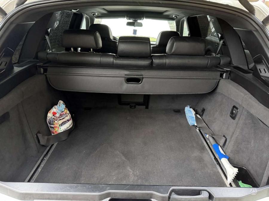 Balts BMW X5 2010 Klaipėda, ar dzinēja tilpumu 2.99 L un nobraukumu 358 tūkst. km par 11400 €, foto 11 vietnē AUTOMOTO.COM.LV