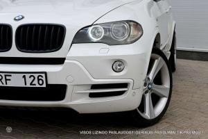 White BMW X5 2010 in Kretinga, with an engine capacity of 2.99 L and mileage of 347 thousand km for 8499 €, photo 6 on AUTOMOTO.COM.LV