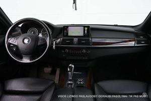 White BMW X5 2010 in Kretinga, with an engine capacity of 2.99 L and mileage of 347 thousand km for 8499 €, photo 31 on AUTOMOTO.COM.LV