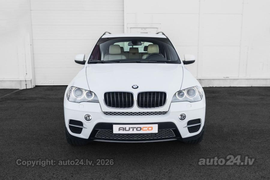 Balts BMW X5 2010 Tallina, ar dzinēja tilpumu 3.00 L un nobraukumu 262 tūkst. km par 9999 €, foto 3 vietnē AUTOMOTO.COM.LV