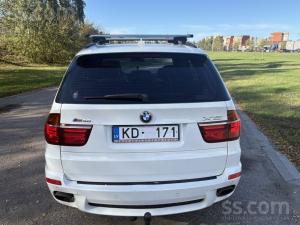 Balts BMW X5 2010 Rīga, ar dzinēja tilpumu 3.00 L un nobraukumu 285 tūkst. km par 10500 €, foto 7 vietnē AUTOMOTO.COM.LV