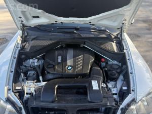 Balts BMW X5 2010 Rīga, ar dzinēja tilpumu 3.00 L un nobraukumu 285 tūkst. km par 10500 €, foto 12 vietnē AUTOMOTO.COM.LV
