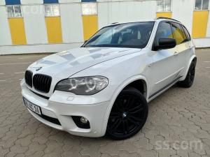 White BMW X5 2011 in Riga, with an engine capacity of 3.00 L and mileage of 0 thousand km for 9900 €, photo 5 on AUTOMOTO.COM.LV