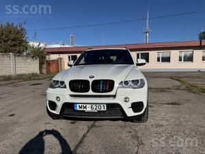 White BMW X5 2011 in Liepaja, with an engine capacity of 3.00 L and mileage of 191 thousand km for 13700 €, photo 7 on AUTOMOTO.COM.LV