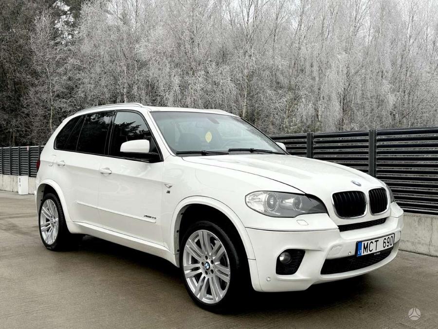 Balts BMW X5 2011 Viļņa, ar dzinēja tilpumu 4.40 L un nobraukumu 265 tūkst. km par 6800 €, foto 7 vietnē AUTOMOTO.COM.LV