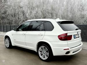 Balts BMW X5 2011 Viļņa, ar dzinēja tilpumu 4.40 L un nobraukumu 265 tūkst. km par 6800 €, foto 9 vietnē AUTOMOTO.COM.LV