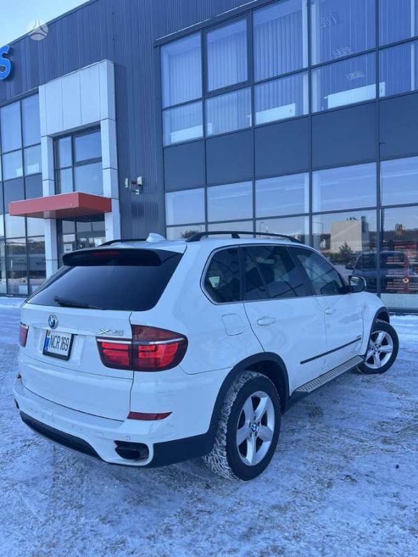 Balts BMW X5 2011 Viļņa, ar dzinēja tilpumu 4.40 L un nobraukumu 246 tūkst. km par 5700 €, foto 7 vietnē AUTOMOTO.COM.LV