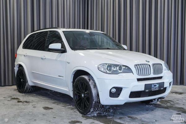 White BMW X5 2011 in Marijampole, with an engine capacity of 3.00 L and mileage of 336 thousand km for 13250 €, photo 1 on AUTOMOTO.COM.LV