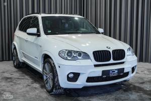 White BMW X5 2011 in Marijampole, with an engine capacity of 3.00 L and mileage of 227 thousand km for 13950 €, photo 2 on AUTOMOTO.COM.LV