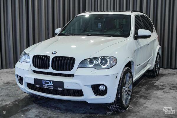 Balts BMW X5 2011 Marijampole, ar dzinēja tilpumu 3.00 L un nobraukumu 227 tūkst. km par 13950 €, foto 4 vietnē AUTOMOTO.COM.LV