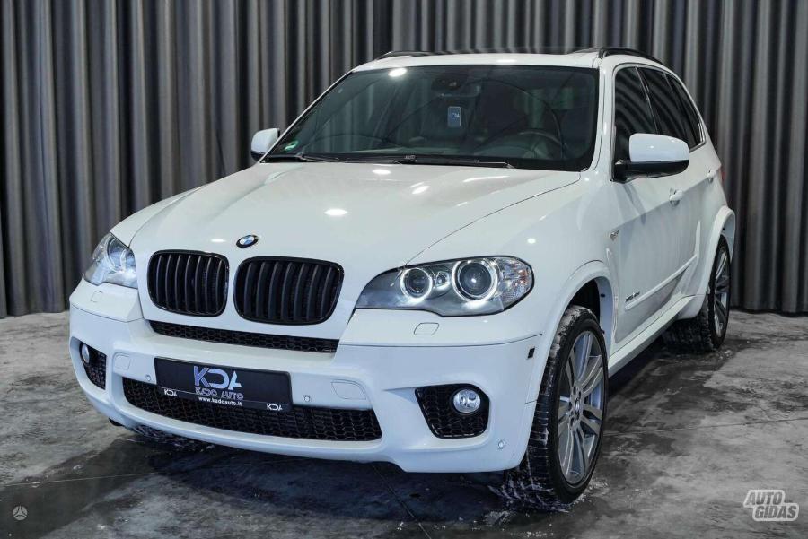 White BMW X5 2011 in Marijampole, with an engine capacity of 3.00 L and mileage of 227 thousand km for 13950 €, photo 4 on AUTOMOTO.COM.LV