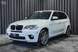 White BMW X5 2011 in Marijampole, with an engine capacity of 3.00 L and mileage of 227 thousand km for 13950 €, photo 5 on AUTOMOTO.COM.LV