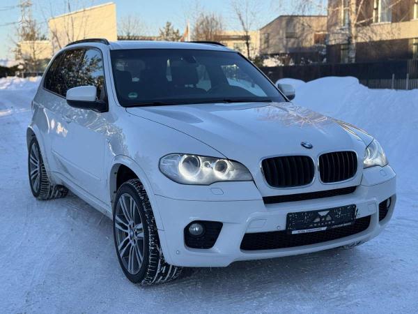 Balts BMW X5 2011 Viļņa, ar dzinēja tilpumu 2.99 L un nobraukumu 261 tūkst. km par 12200 €, foto 5 vietnē AUTOMOTO.COM.LV