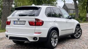 Balts BMW X5 2011 Jelgava, ar dzinēja tilpumu 3.00 L un nobraukumu 262 tūkst. km par 12700 €, foto 7 vietnē AUTOMOTO.COM.LV