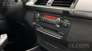 Balts BMW X5 2011 Jelgava, ar dzinēja tilpumu 3.00 L un nobraukumu 262 tūkst. km par 12700 €, foto 13 vietnē AUTOMOTO.COM.LV